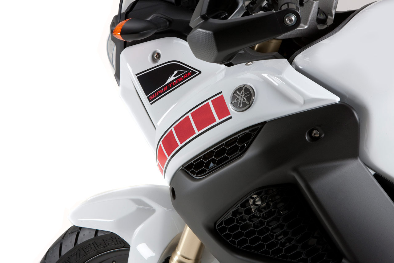 Yamaha Super Ténéré in “Competition White”
