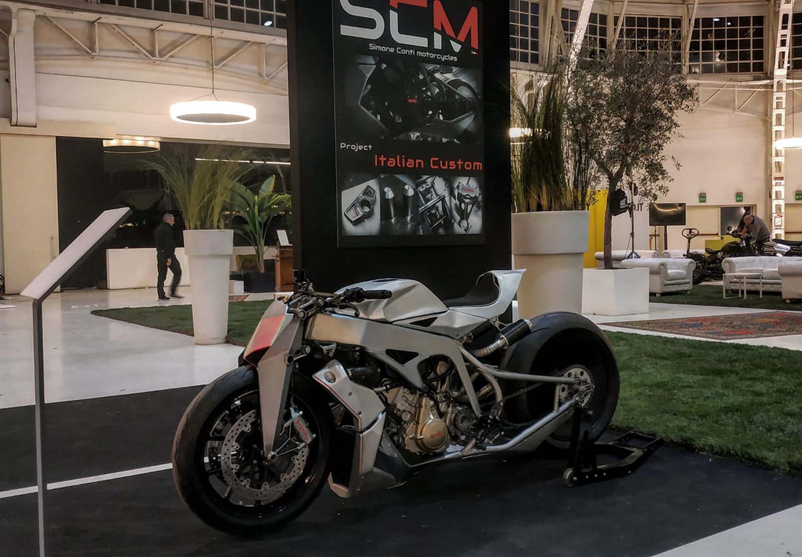 Aprilia SVX by Simone Conti Motorcycles - Asphalt & Rubber