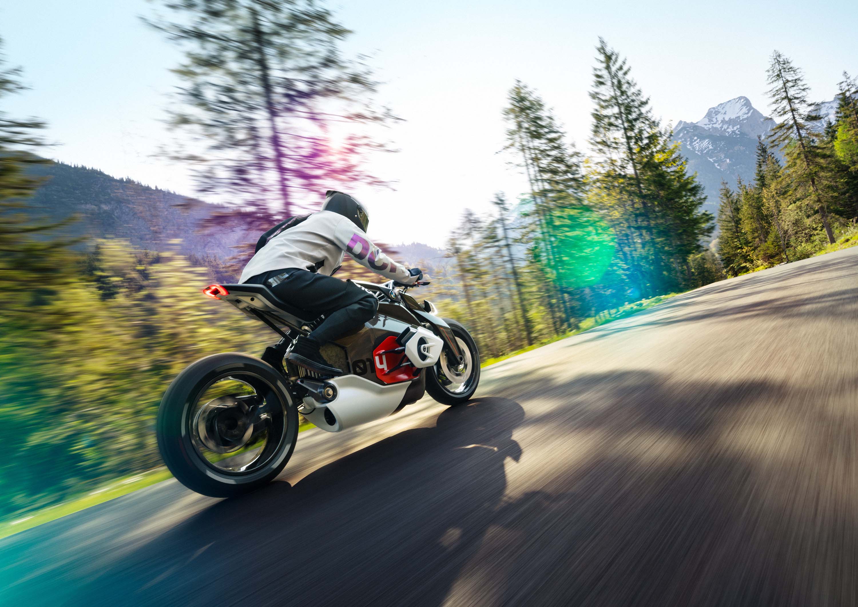 How Will BMW Motorrad's Sacred Cow Survive an Electric Future ...