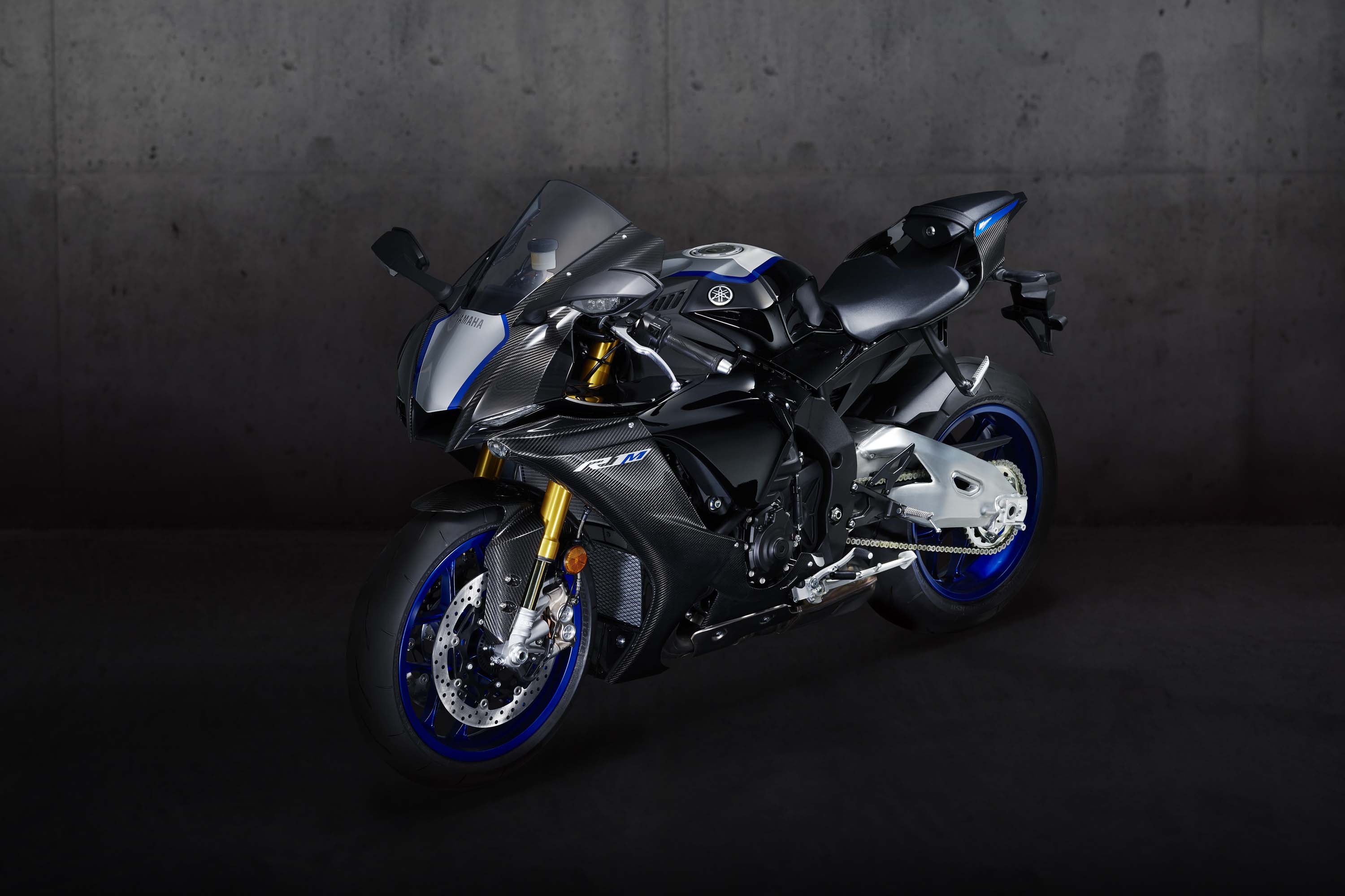 Updates Arrive for the 2020 Yamaha YZF-R1 - Asphalt & Rubber
