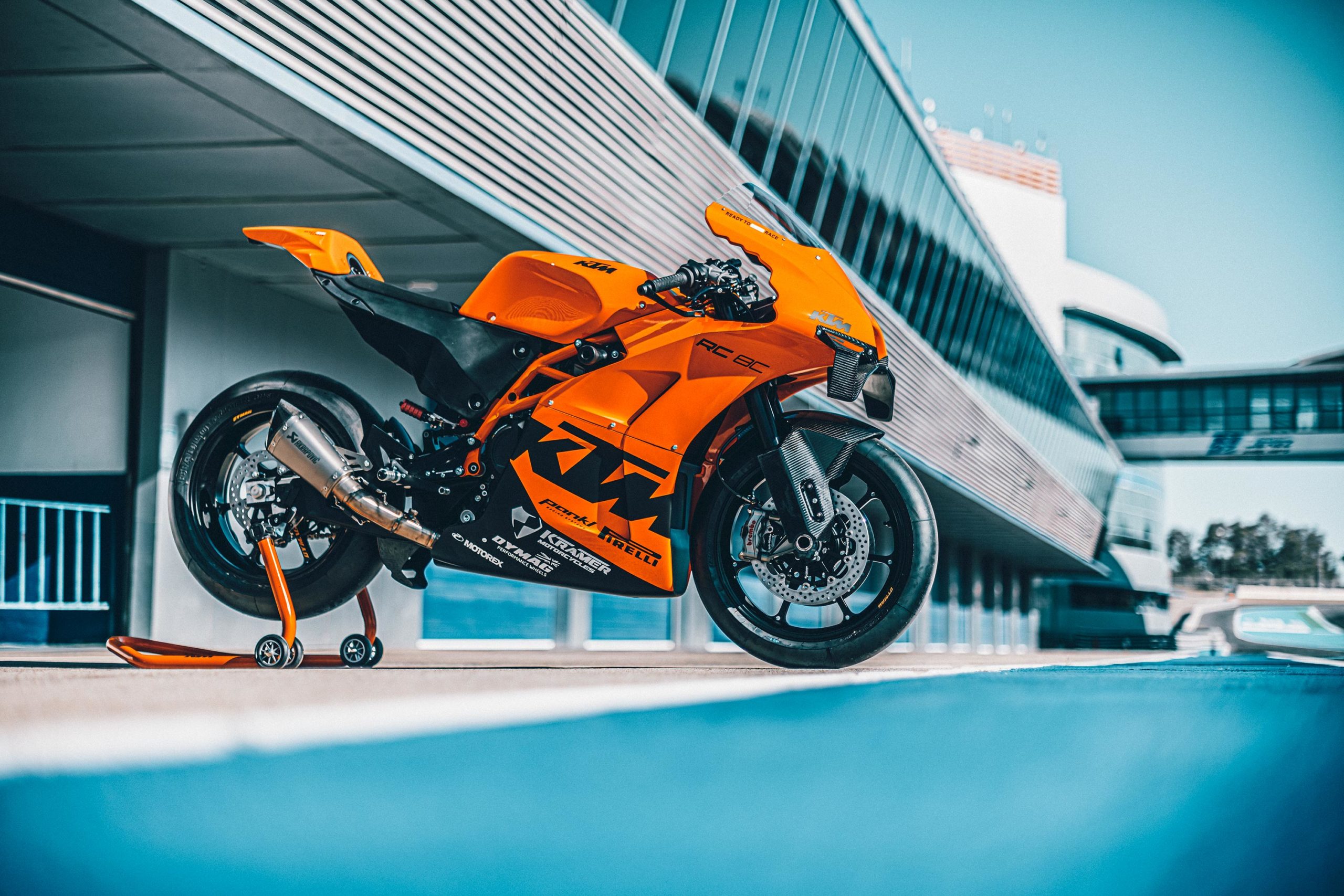 The KTM RC 8C Sold Out in Less Than 5 Minutes - Asphalt & Rubber